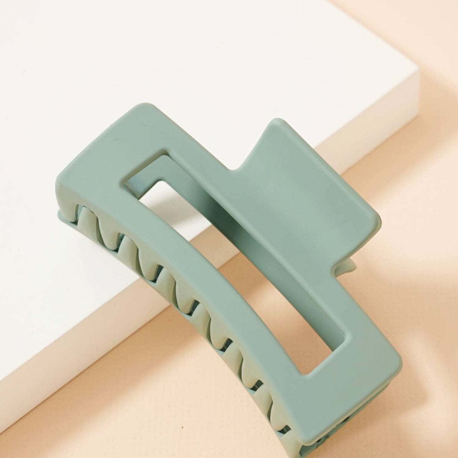 Accessories – Troyer & Co.